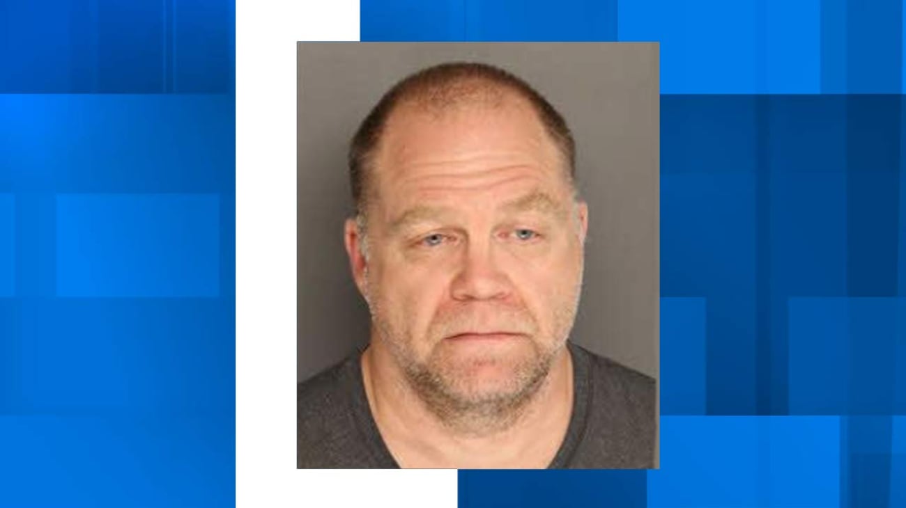 Accused Summerville ‘peeping Tom’ charged, police say Accused Summerville ‘peeping Tom’ charged, police say